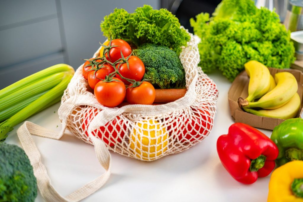 Selecting and Storing Fresh Produce - National CACFP Association